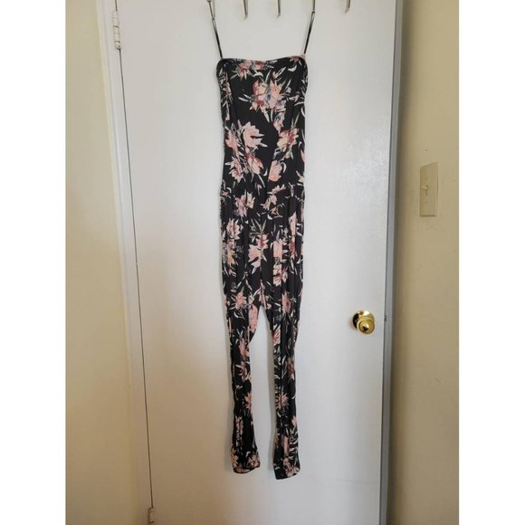 Aritzia | Pants & Jumpsuits | Aritzia Strapless Jumpsuit With Pockets | Poshmark